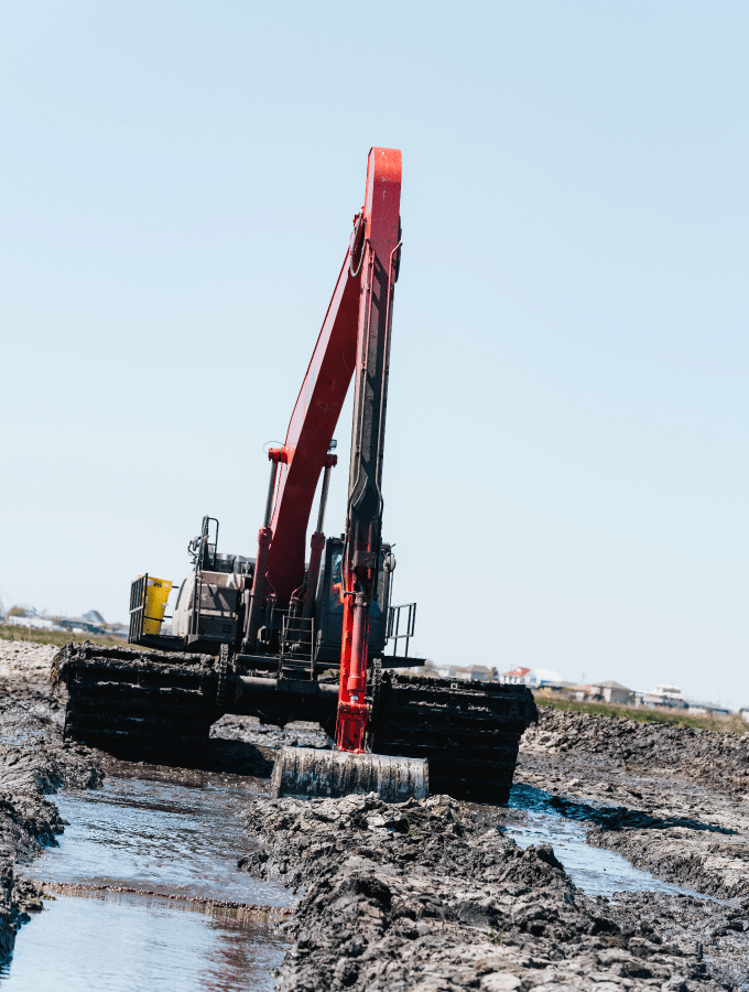 Amphibious Excavator - Wilco Manufacturing, LLC